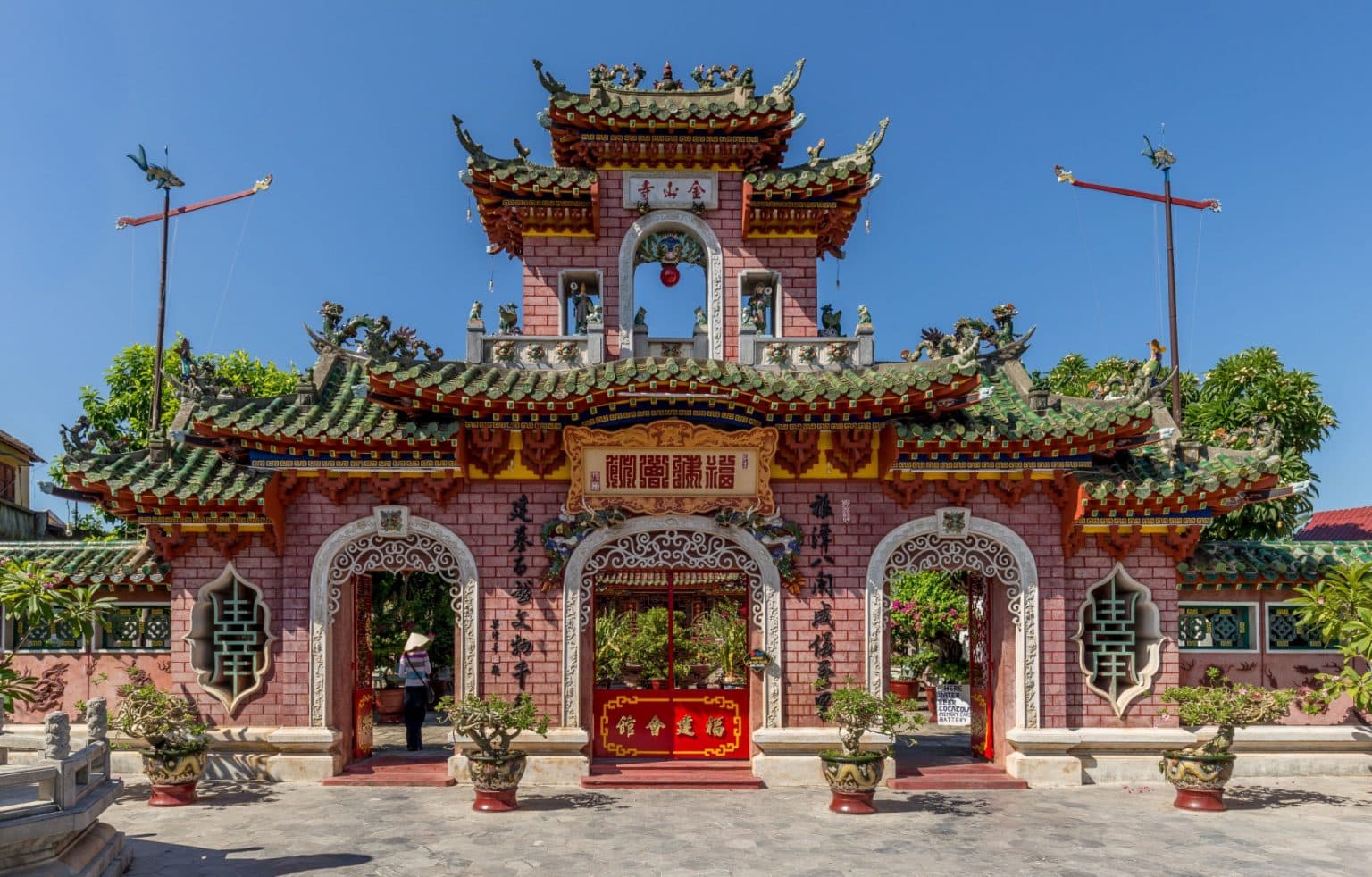 VIETNAM - Day trip exploring the old town of Hoi An; a UNESCO site ...