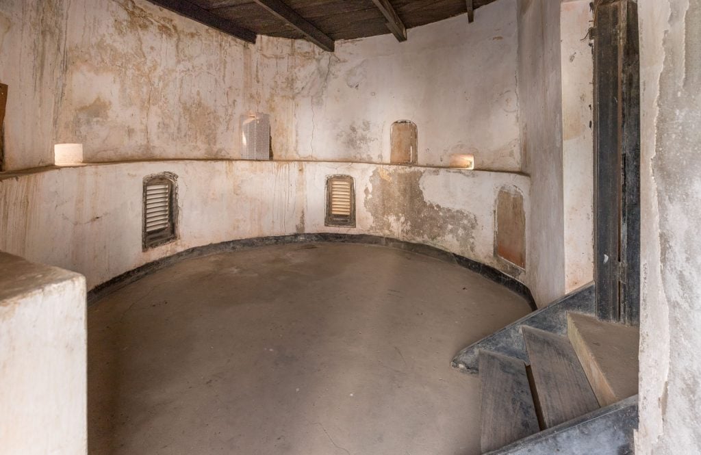 GHANA - Day trip from Takoradi to 5 lesser known slave forts – Chris ...